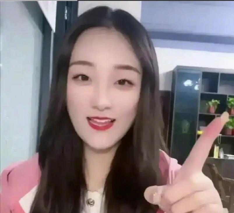 Chen Yanan sent an article after the divorce, complaining about Zhu Danwei's incompetence ...