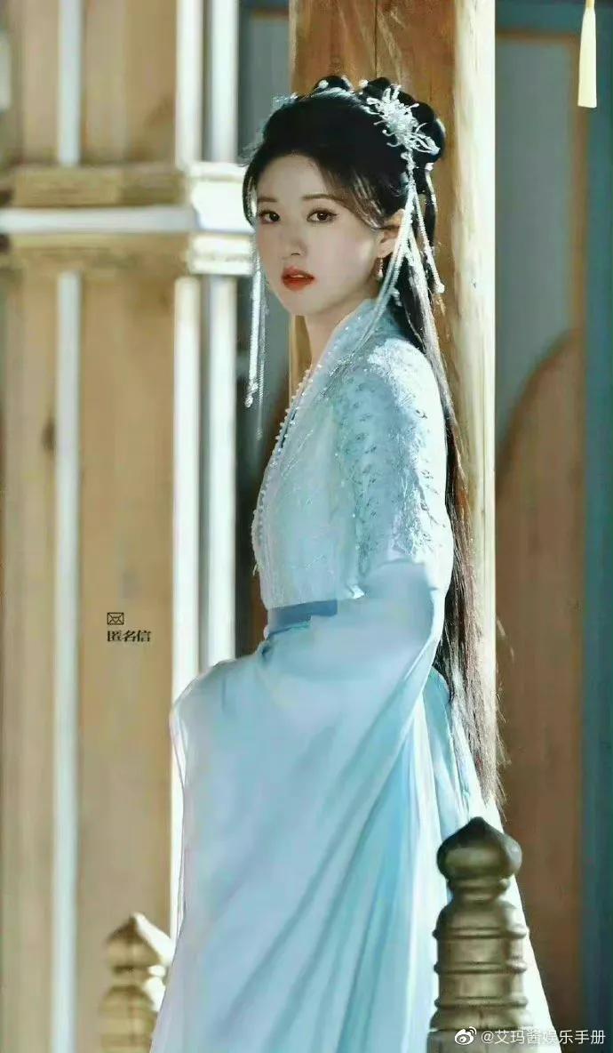 Zhao Lusi's new drama poster yyds - iMedia