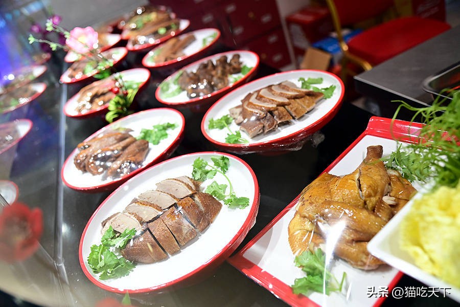 Hot pot is often eaten. Have you ever eaten Chaoshan brine hot pot?Come ...