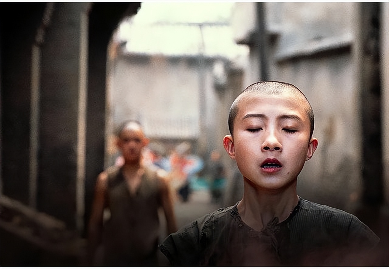 "Farewell My Concubine" is the pinnacle of Chinese film, telling the ...