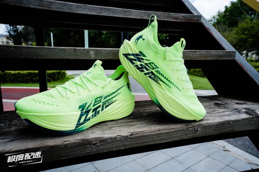 飛影PB3.0和飛影Plaid誰才是中喬真旗艦？ - 資訊咖