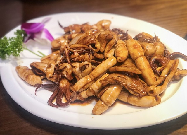 Learn a dish every day: braised squid - iNEWS