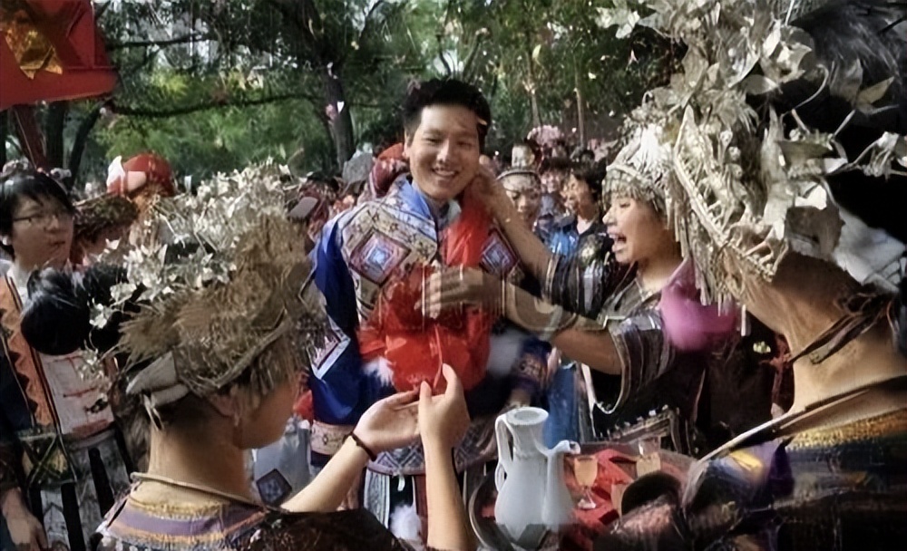 Marriage Customs and Culture of Dongxiang Nationality - iMedia