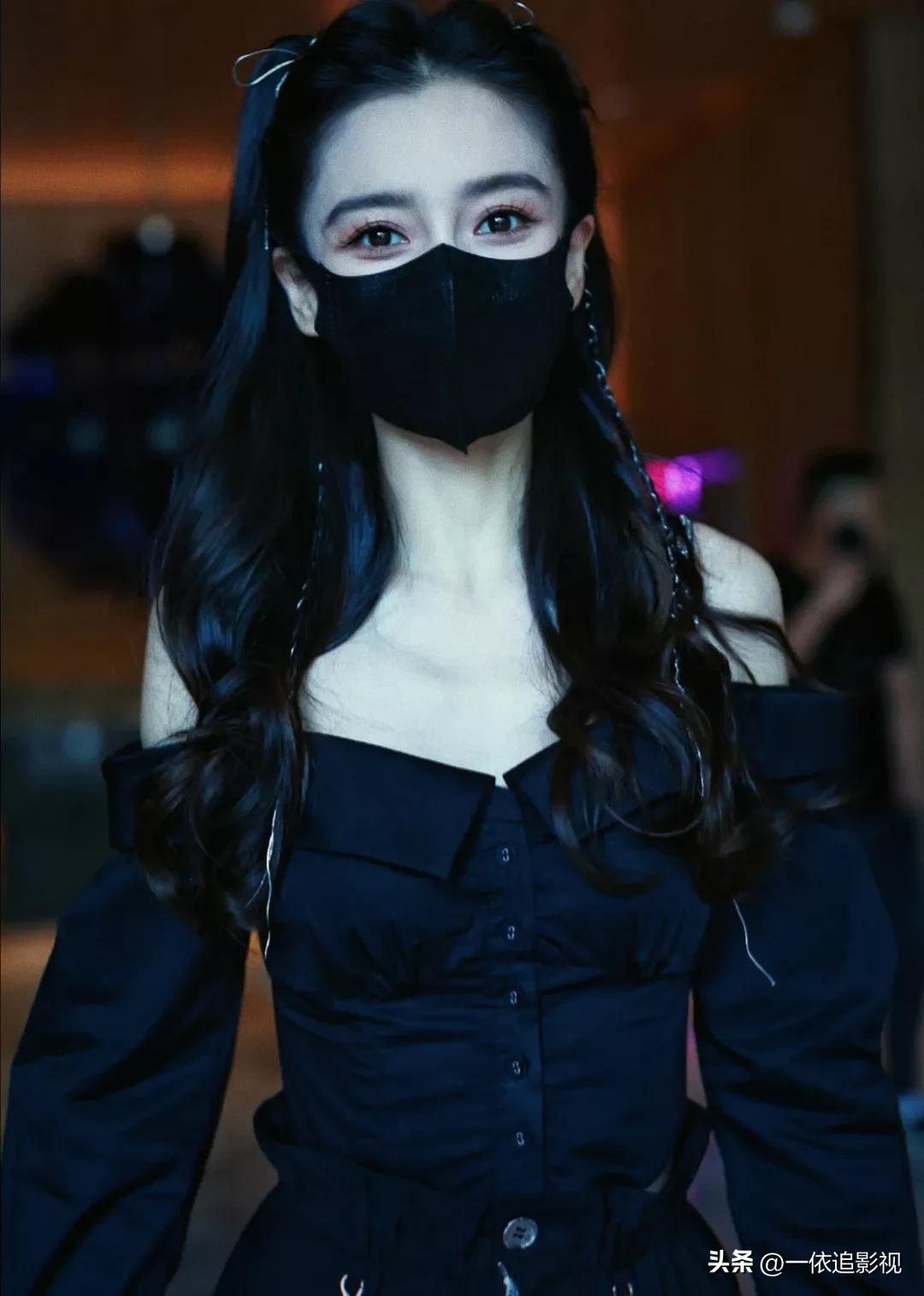 Angelababy Yang Ying: The new double ponytail curly hair is so sweet ...