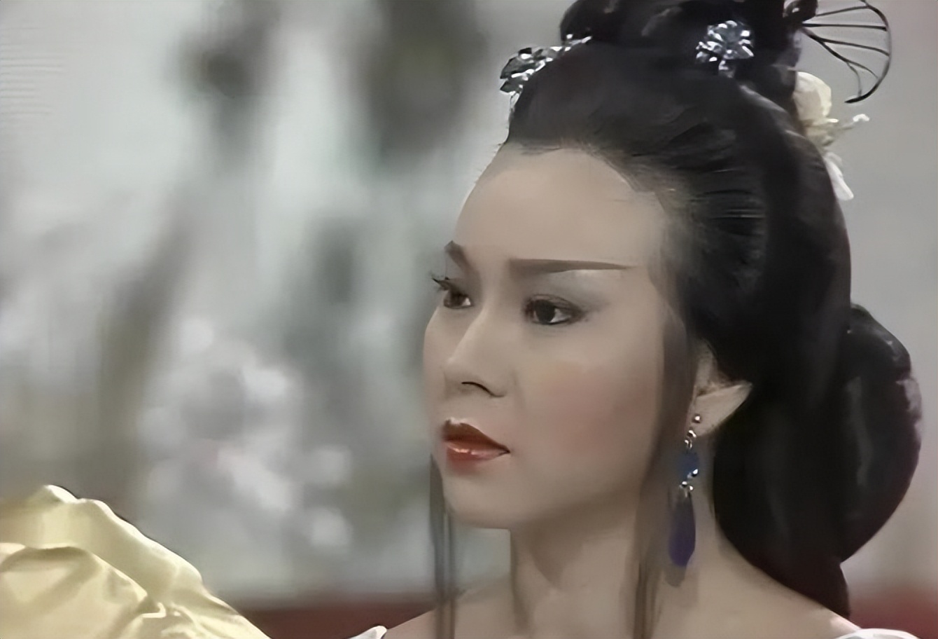 Wei Qiuhua: Huang Rong, Yu Xuanji, and practicing neon clothes are not ...