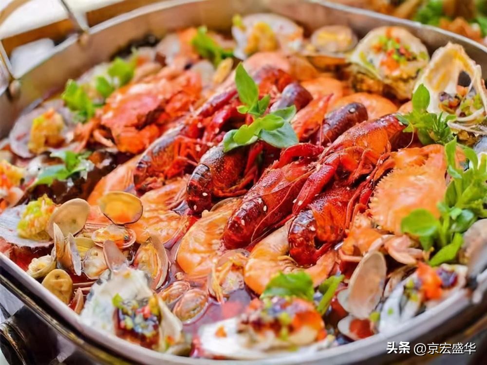 What is the weirdest seafood you have ever eaten? - iNEWS