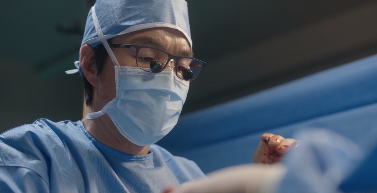 Net comment on the most memorable scene in the ending of "Romantic ...