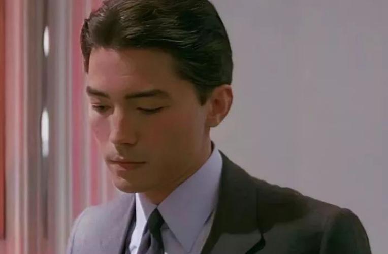 Chinese superstar Zun Long: "I have no home, no parents, no childhood ...