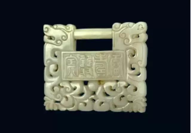 #The beauty of ancient adornments - iMedia
