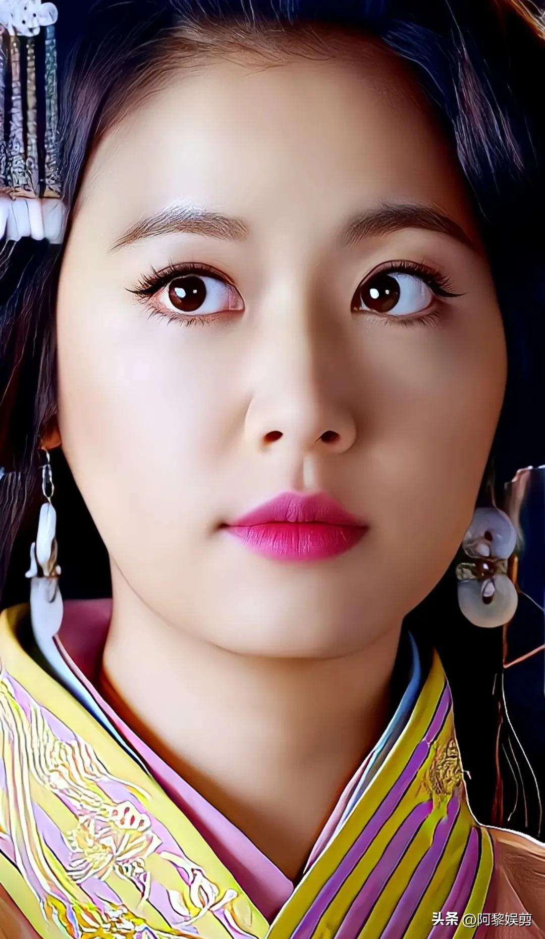 Lin Xinru's face value is at its peak, she was so beautiful when she ...