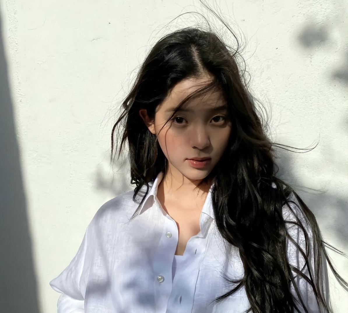 Shock! Ouyang Nana boldly challenges the limit, this scene is too much! - iMedia