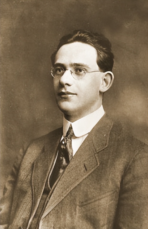 A Study of Capitalist Ideology in the Argentine Science Fiction Film "Antenna" - iMedia