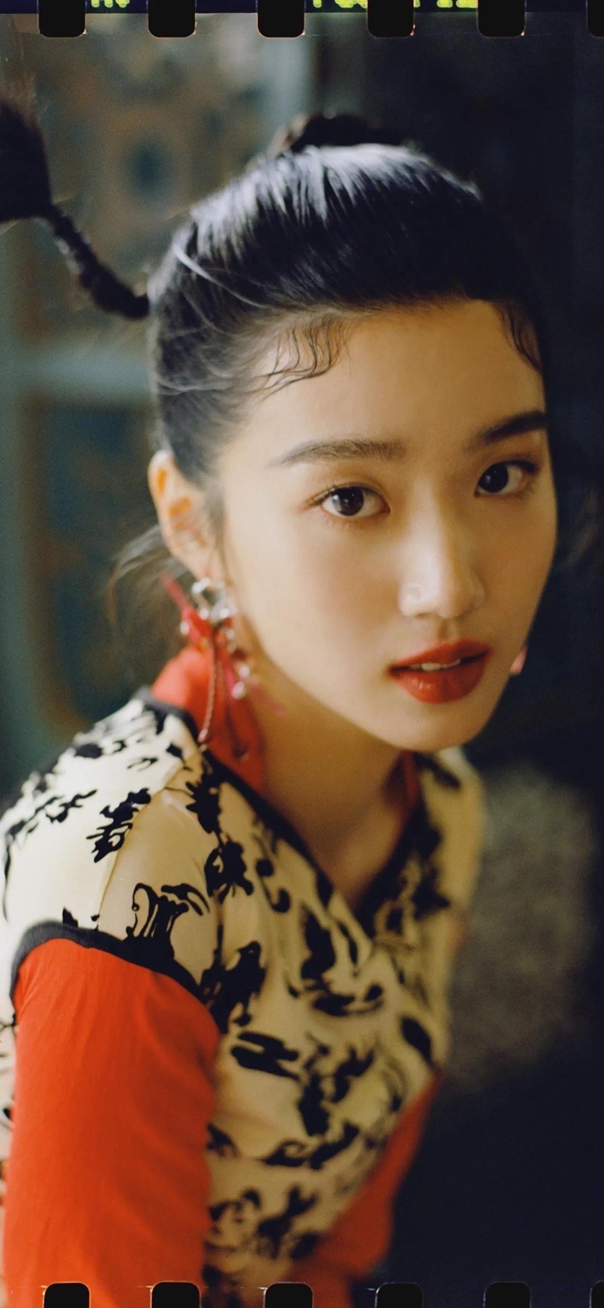 "Acting School" Lu Yuxiao Photo Album - iNEWS