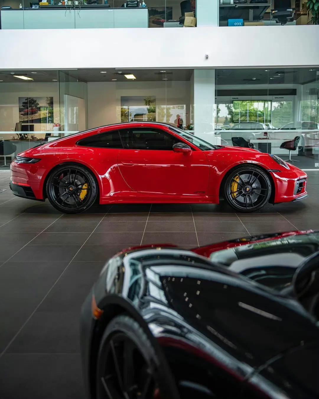 Porsche 911 Carrera GTS Red Performance Frog!absolutely - iNEWS
