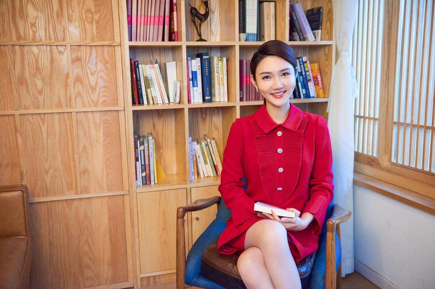 After a year, the Spring Festival Gala saw Long Yang again, beaming ...