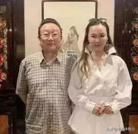 In 2010, Jiang Dawei's agent Yao Man broke the news to the media: I am ...