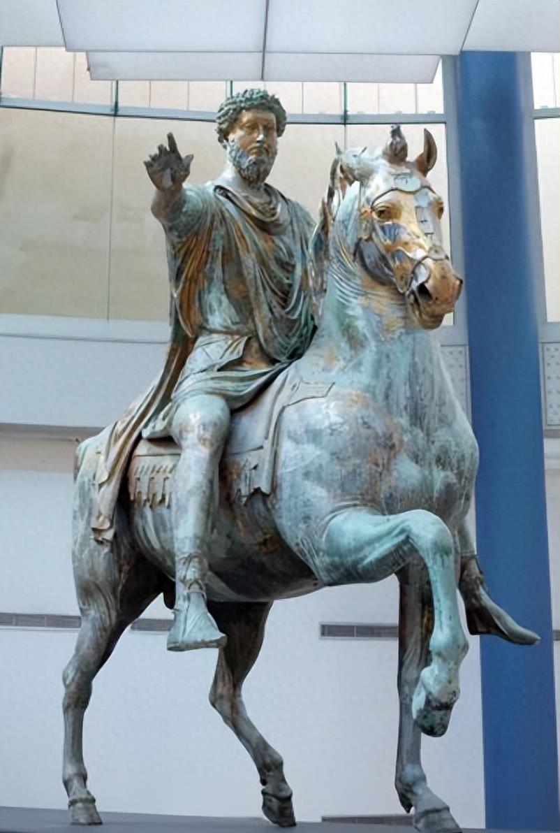 Analysis of the similarities and differences between Qin and Han ...