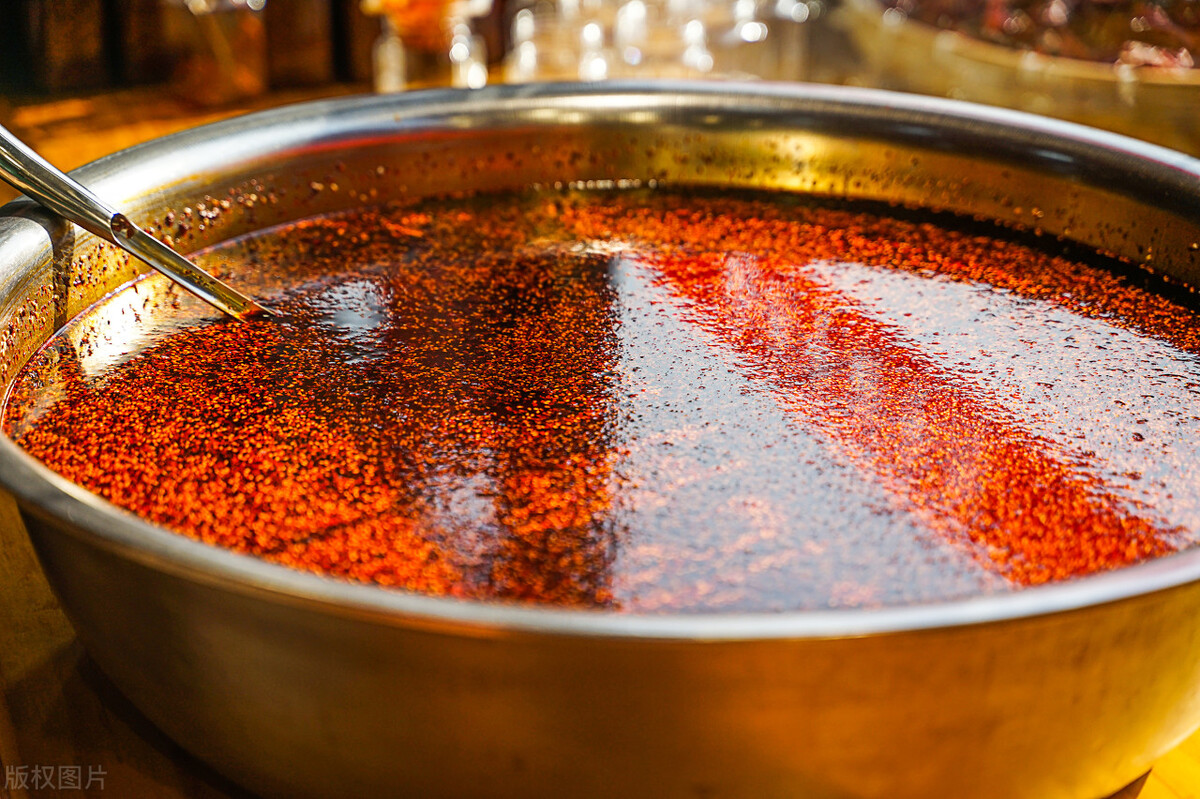 The taste is mellow, spicy and palatable! 30 years of secret chili oil ...