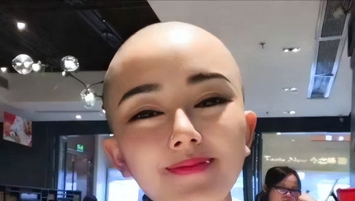 "Merry Nun" Shi Zhiding: She became a monk with compassion in front of her, and became a rich ...