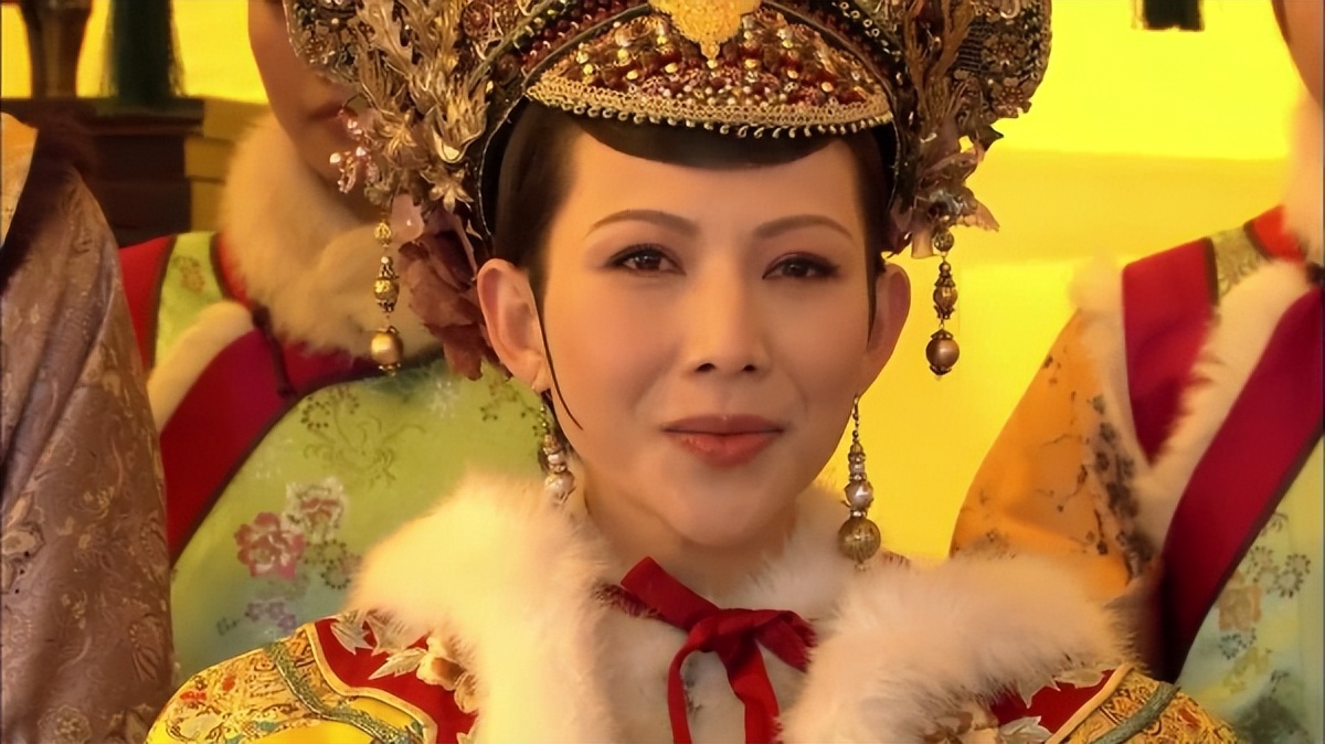 "The Legend of Zhen Huan" the queen removes her makeup every night, why ...
