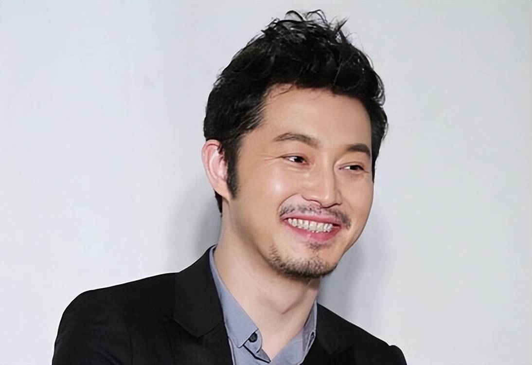 Let's run, all members without makeup, "Giant" Li Chen and "Baby" Sha ...