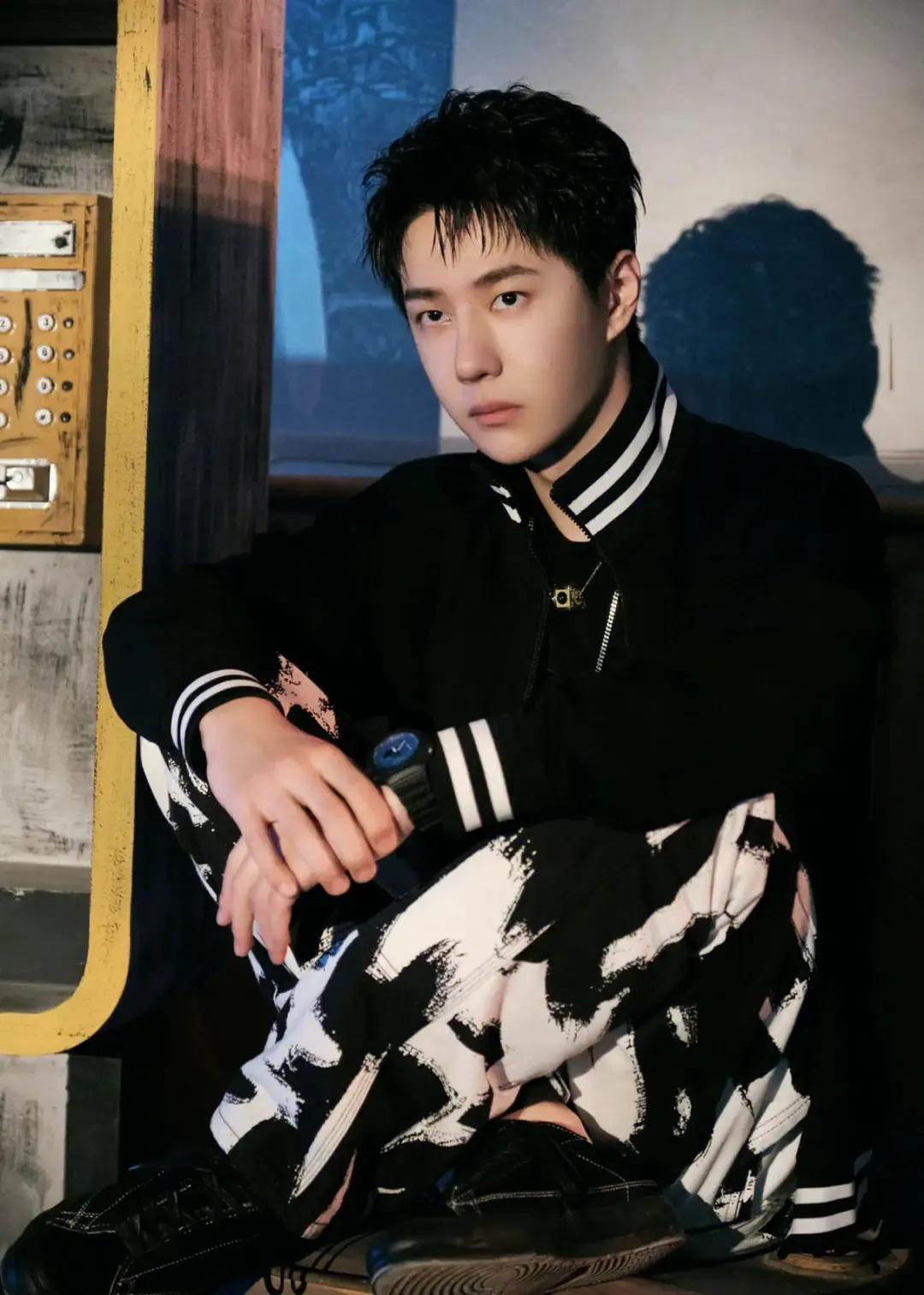 Warm summer, warm Yibo——Children's high-quality idol - iNEWS