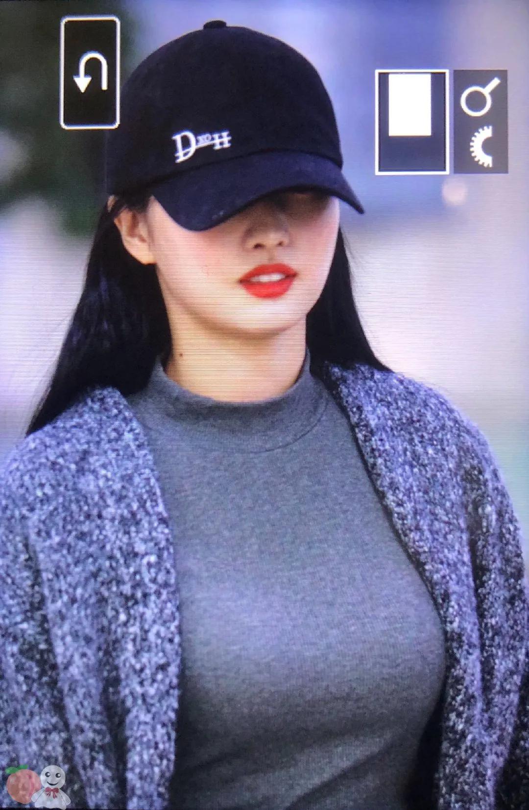Daily photos of Hirai Momo in the kpop girl group TWICE - iNEWS