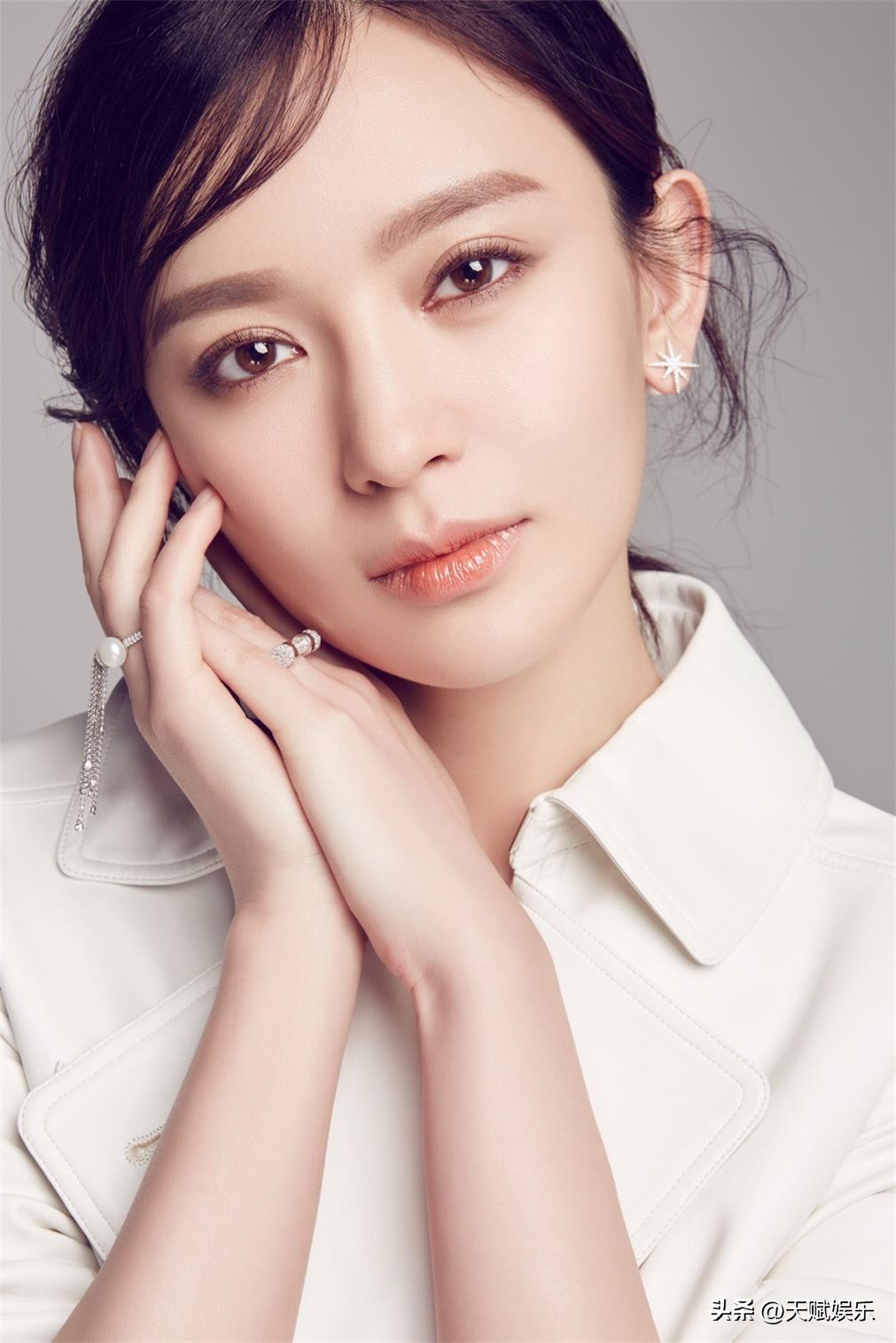 2023 version of Shi Shi's photo shoot (2) - iMedia