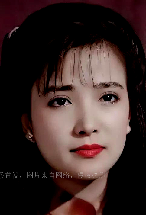 He Qing, the 59-year-old "classical beauty", has embarked on another ...