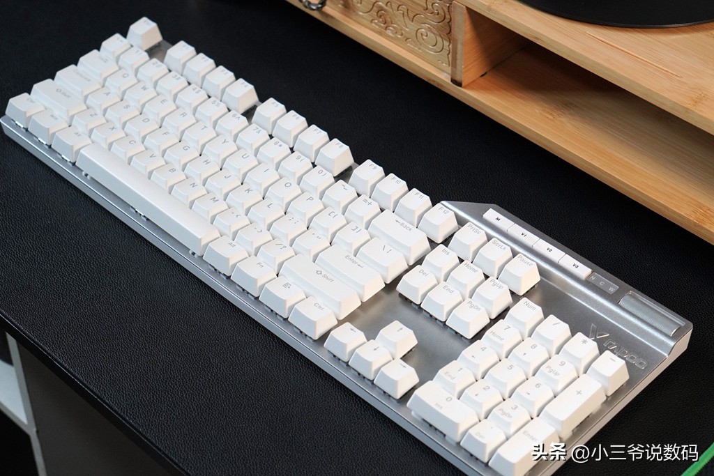 Pennefather V700 DIY Mechanical Keyboard: Exclusive Personality ...