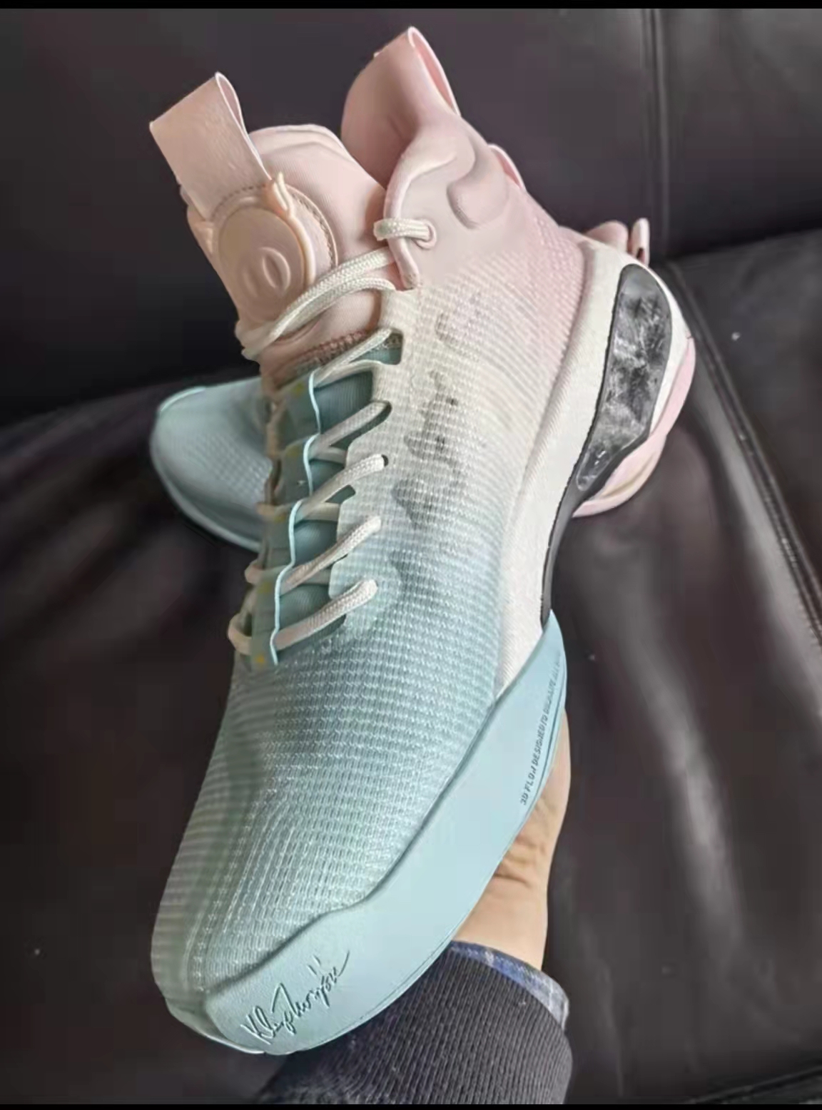 Anta KT7 gradient color matching exposure!A pair of new colors that may ...