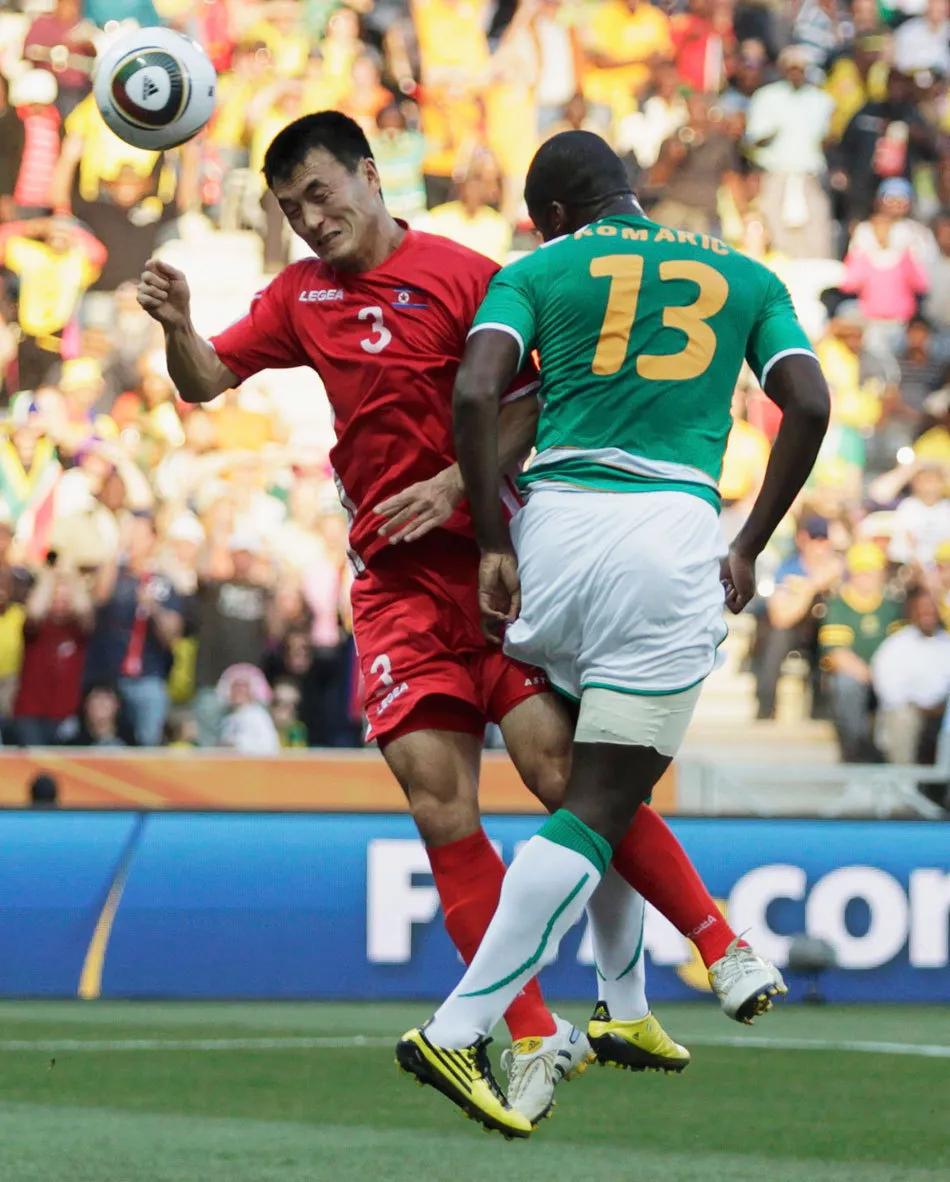 Liu Yue was single-handedly thrown by Achim Peng followed up with a ...