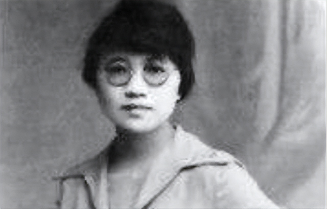 Ling Shuhua became popular because of "Drinking", but Lu Xun's comments ...