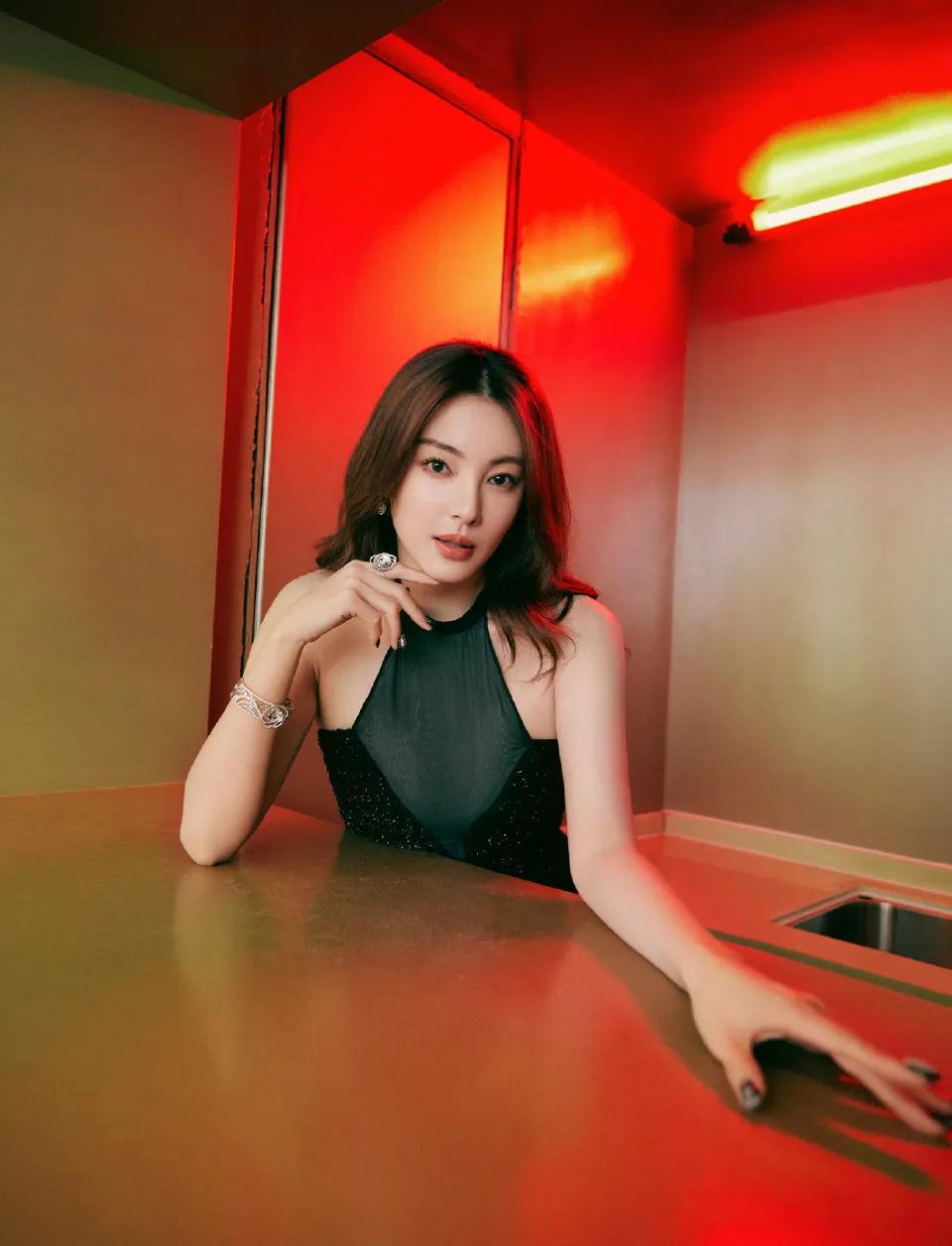 Star Meitu Issue 129 - iNEWS