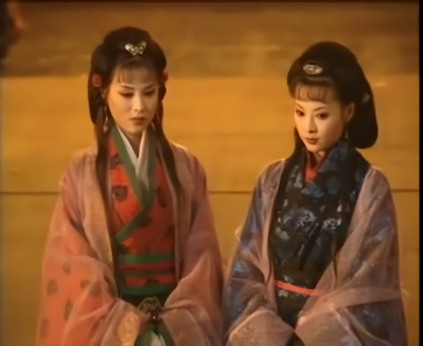 Sister Zhao Feiyan helped Emperor Ai ascend the throne, Emperor Cheng ...