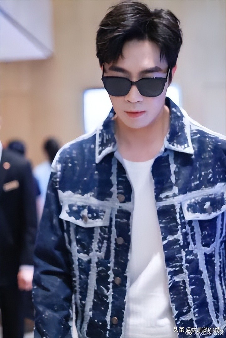 Yu Haoming overcame obstacles to work Reuters picture, looking forward ...