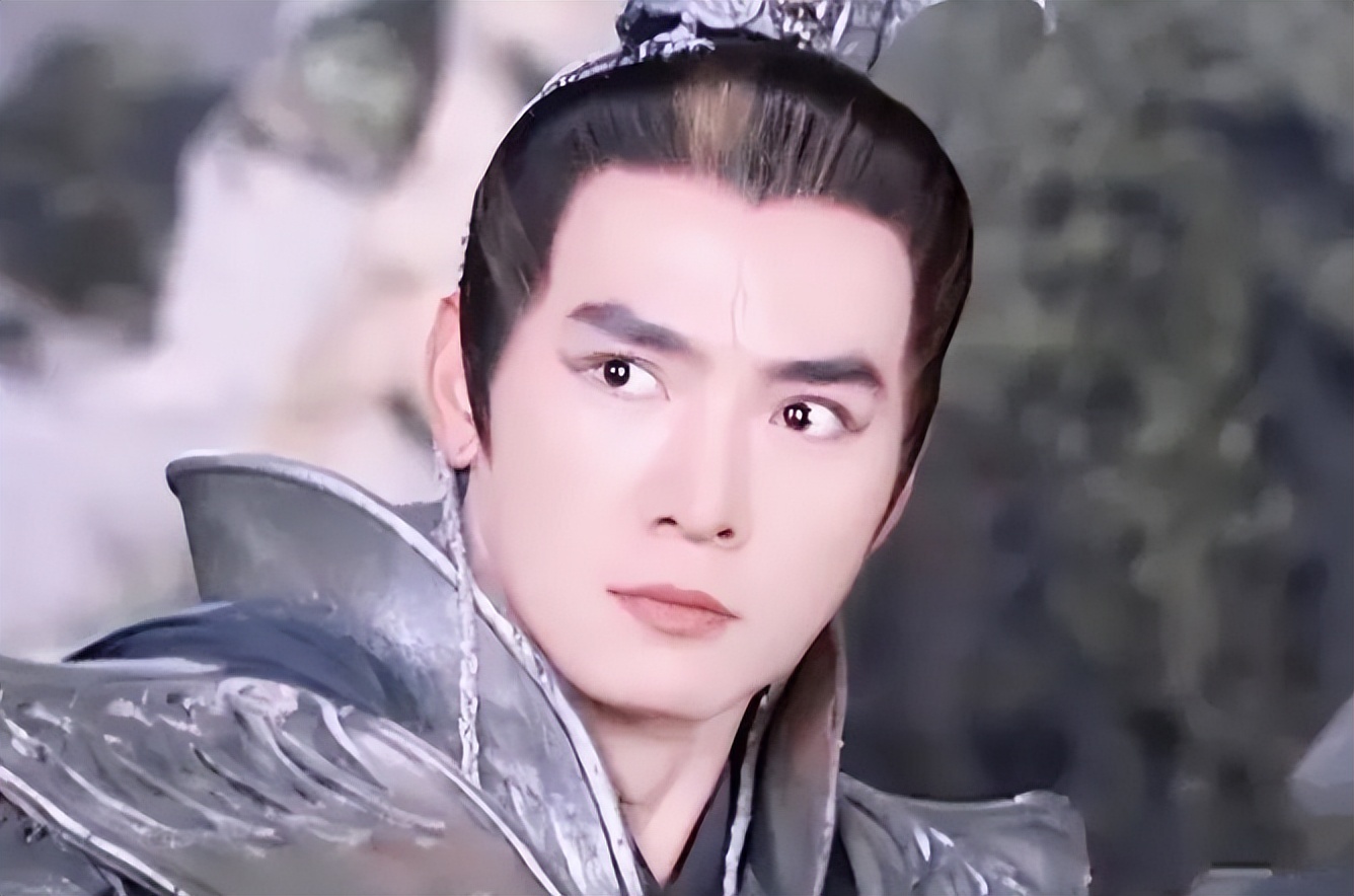 Actor Jiao Enjun: He used to be a male god in ancient costumes, but now ...