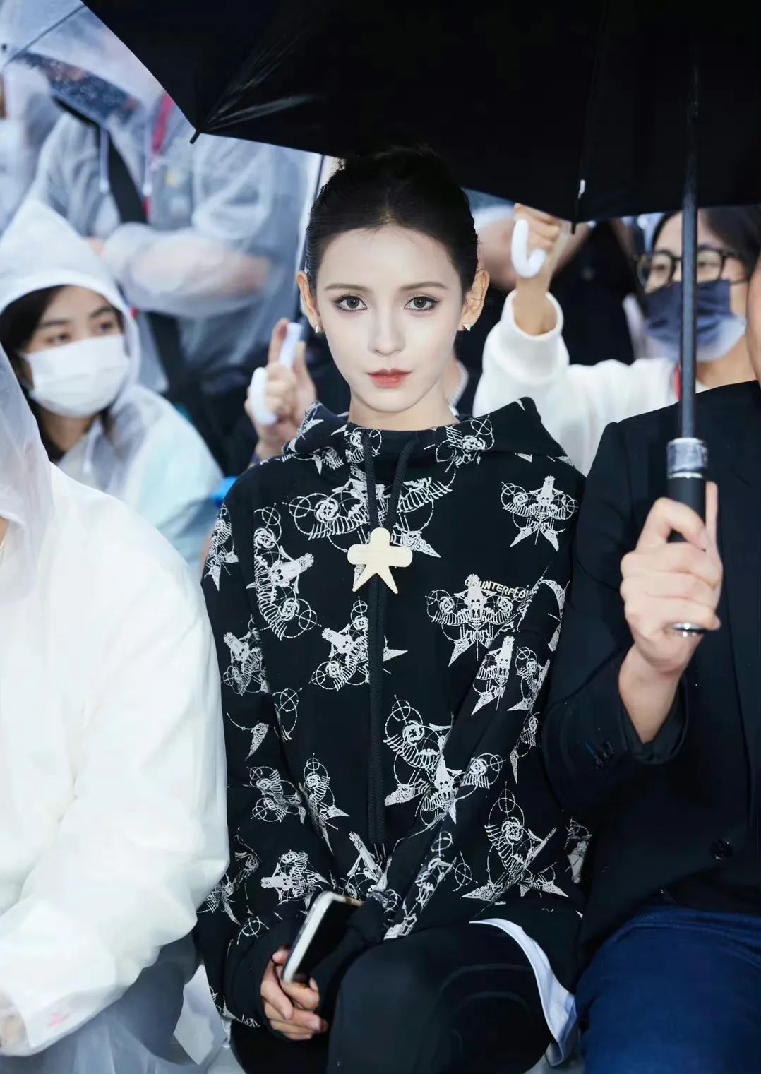 Huang Jingyu, Zhang Xincheng, Wu Jinyan, Ma Jiaqi, Zhang Yuxi - iNEWS