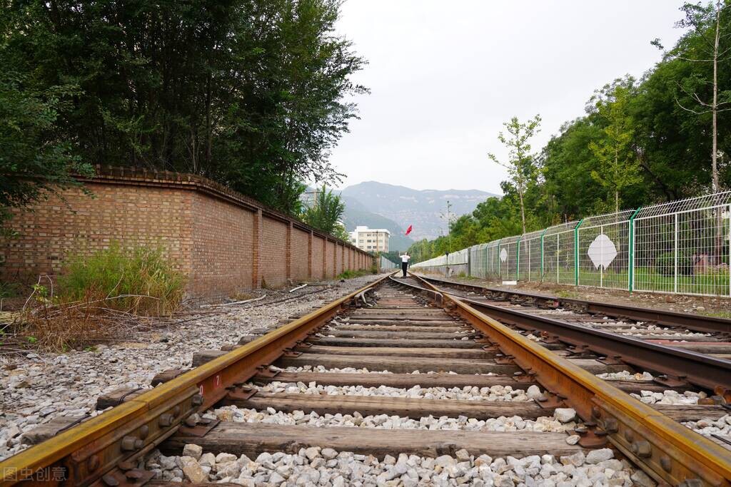Why are there stones under the train tracks but not under the high ...
