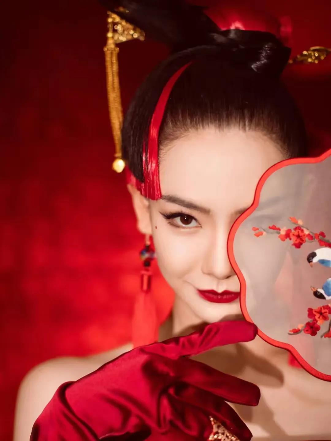 Qi Wei; From a draft singer to a powerful actor, a multi-faceted ...