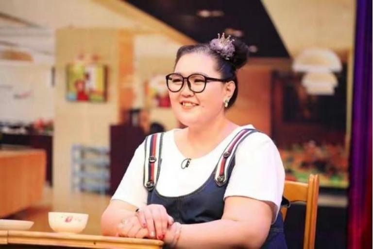 Fat actress Liu Sibo: Because of her career, she gained 250 pounds, and finally signed a life ...