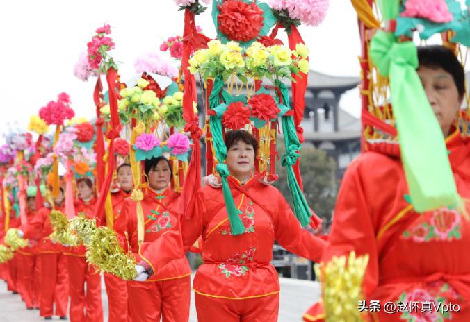 Have you experienced the folk temple fairs that continue to this day ...