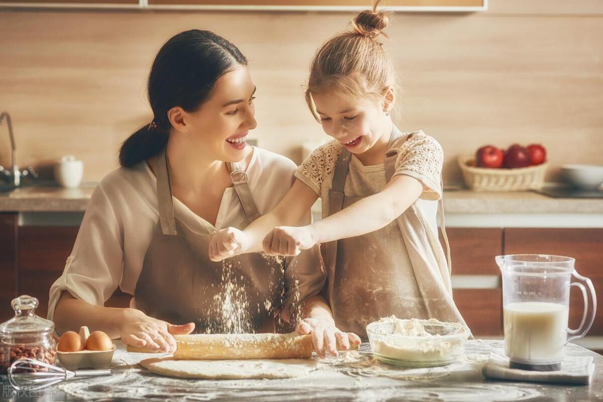 Baking is so much fun! World Baking Day, have you eaten bread yet? - iNEWS