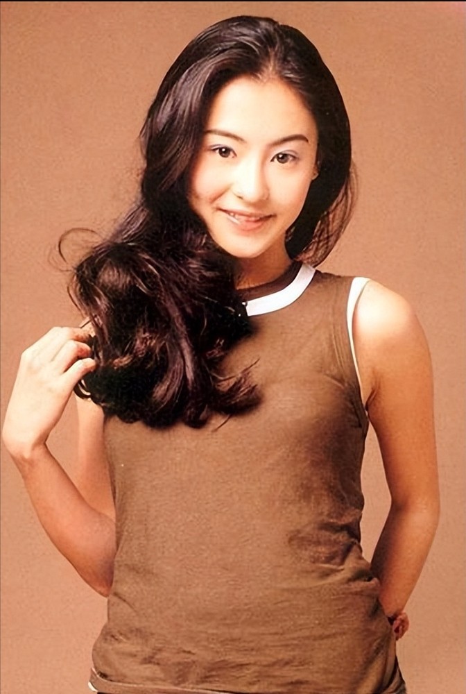A model of losing the father and keeping the son, Cecilia Cheung is ...