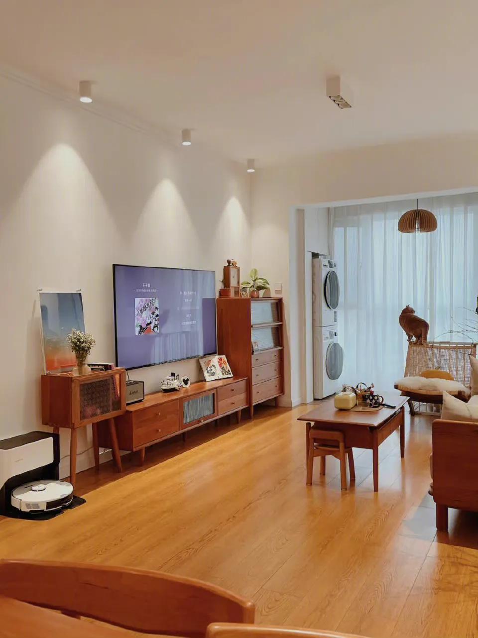 58 square meters two bedrooms and one living room, the whole house ...