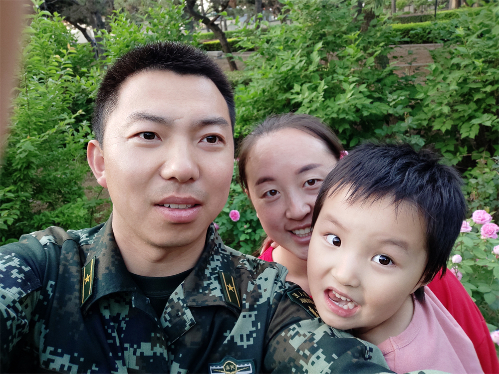 Love hidden between the lines!Remember Zhang Haijun and his daughter ...