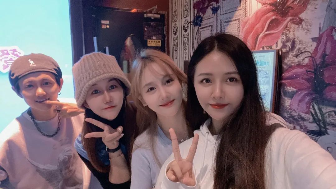 Duan Linxi: The former fast girl champion, now the script kills the DM ...