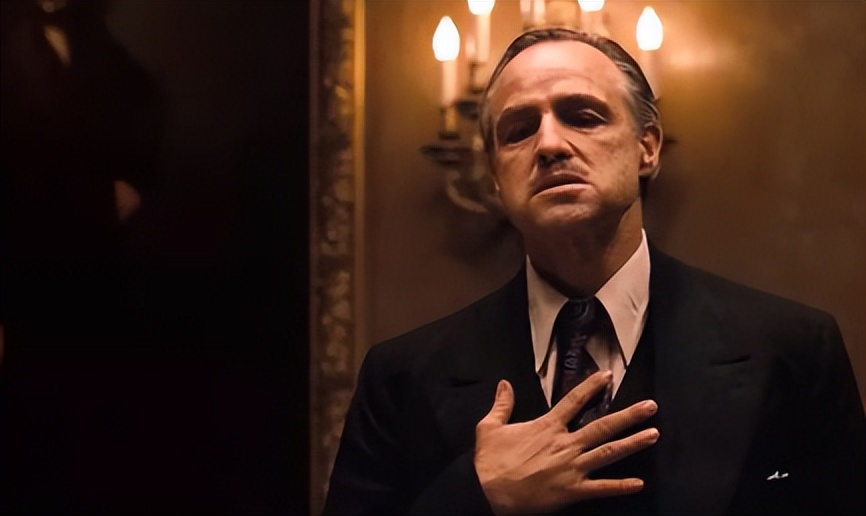 The movie "The Godfather", the intertwining of power and desire, is ...