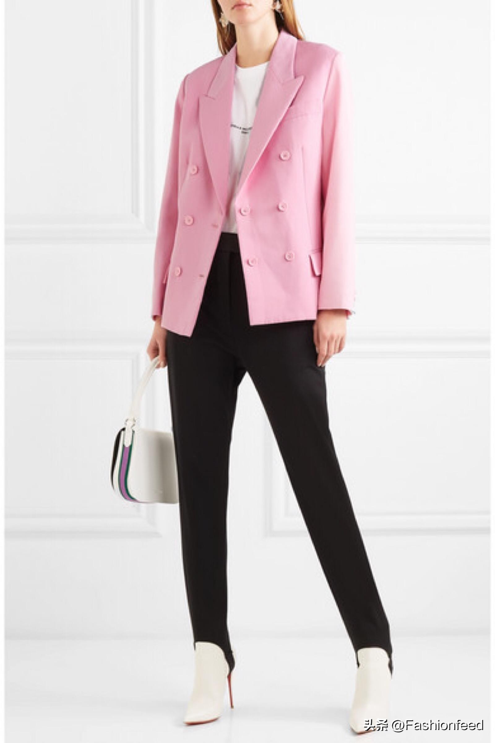 Instantly get outfit inspiration! These outfits will amaze you! - iNEWS