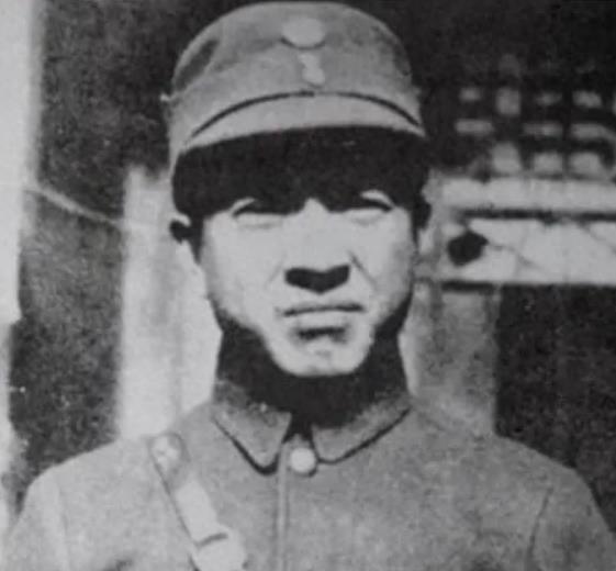 Deng Yingchao, the first-year student of Huangpu who was missed by Zhou ...